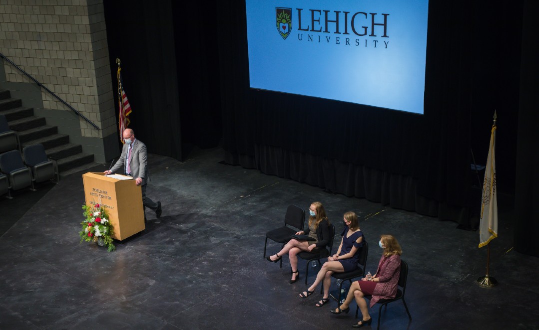 Fall 2021 Honors Convocation Recognizes Students’ Academic ...